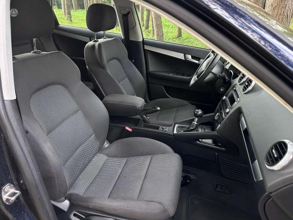 Zils Audi A3 2009 Utena, ar dzinēja tilpumu 1.97 L un nobraukumu 273 tūkst. km par 4495 €, foto 10 vietnē AUTOMOTO.COM.LV
