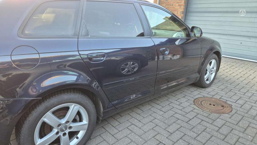Blue Audi A3 2009 in Vilnius, with an engine capacity of 1.97 L and mileage of 246 thousand km for 2700 €, photo 6 on AUTOMOTO.COM.LV