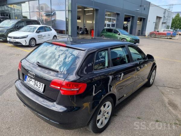 Blue Audi A3 2009 in Riga, with an engine capacity of 1.40 L and mileage of 137 thousand km for 6200 €, photo 2 on AUTOMOTO.COM.LV