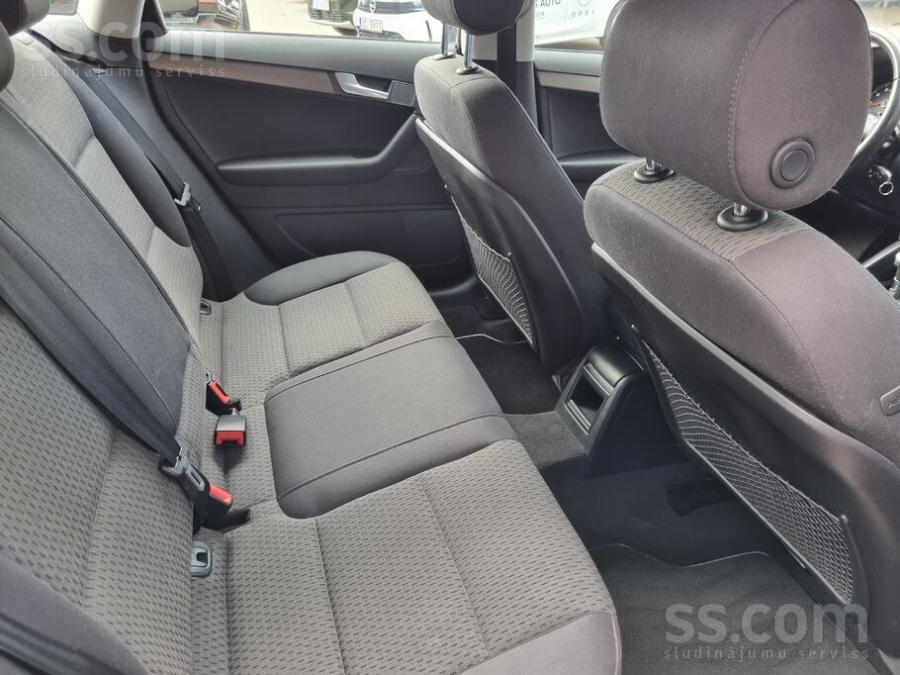 Blue Audi A3 2009 in Riga, with an engine capacity of 1.40 L and mileage of 137 thousand km for 6200 €, photo 8 on AUTOMOTO.COM.LV