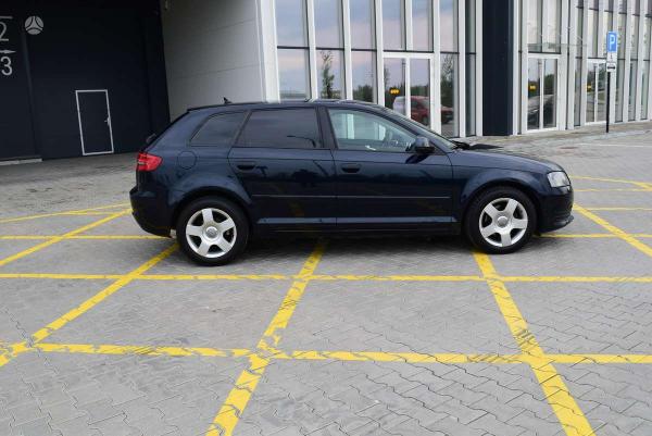 Zils Audi A3 2009 Viļņa, ar dzinēja tilpumu 1.97 L un nobraukumu 290 tūkst. km par 4900 €, foto 4 vietnē AUTOMOTO.COM.LV