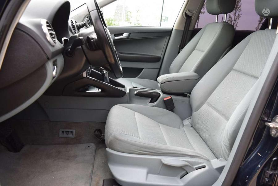 Blue Audi A3 2009 in Vilnius, with an engine capacity of 1.97 L and mileage of 290 thousand km for 4900 €, photo 10 on AUTOMOTO.COM.LV
