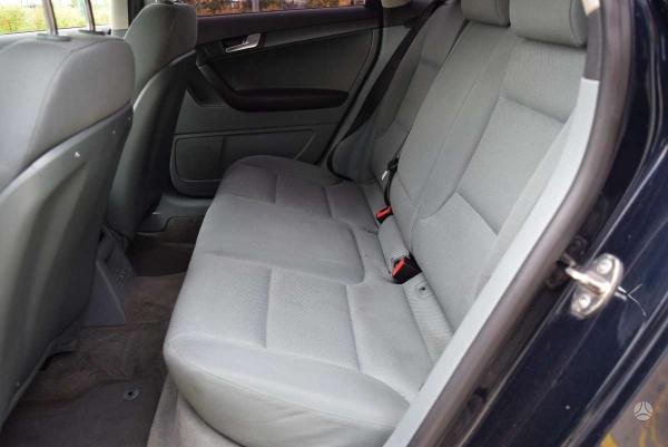 Zils Audi A3 2009 Viļņa, ar dzinēja tilpumu 1.97 L un nobraukumu 290 tūkst. km par 4900 €, foto 10 vietnē AUTOMOTO.COM.LV