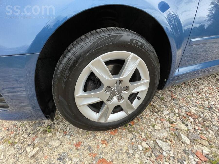 Blue Audi A3 2010 in Cesis, with an engine capacity of 2.00 L and mileage of 0 thousand km for 5790 €, photo 17 on AUTOMOTO.COM.LV