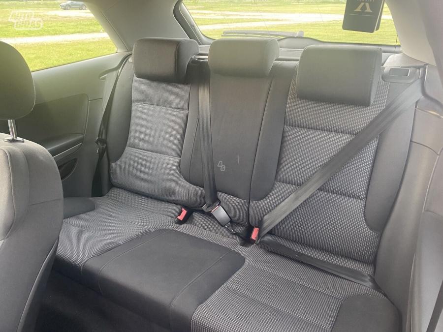 Zils Audi A3 2010 Viļņa, ar dzinēja tilpumu 1.60 L un nobraukumu 190 tūkst. km par 3300 €, foto 12 vietnē AUTOMOTO.COM.LV