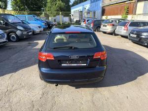 Blue Audi A3 2010 in Siauliai, with an engine capacity of 1.60 L and mileage of 281 thousand km for 4250 €, photo 8 on AUTOMOTO.COM.LV