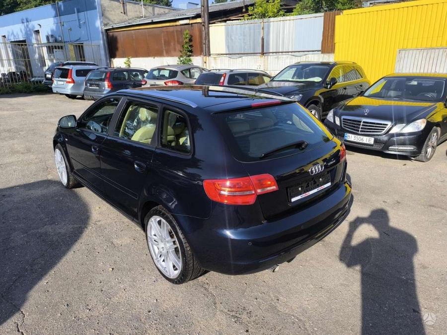Blue Audi A3 2010 in Siauliai, with an engine capacity of 1.60 L and mileage of 281 thousand km for 4250 €, photo 9 on AUTOMOTO.COM.LV