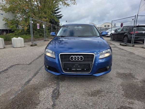 Audi A3 2010 in Marijampole on AUTOMOTO.COM.LV Blue Audi A3 2010 in Marijampole, with an engine capacity of 1.97 L and mileage of 190 thousand km for 4500 €, photo 1 on AUTOMOTO.COM.LV