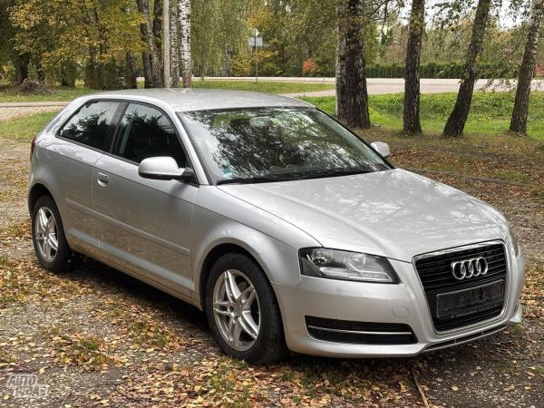 Синий Ауди А3 2010 в Утена, объемом двигателя 2.00 л и пробегом 267 тыс. км за 2500 €, фото 4 на AUTOMOTO.COM.LV