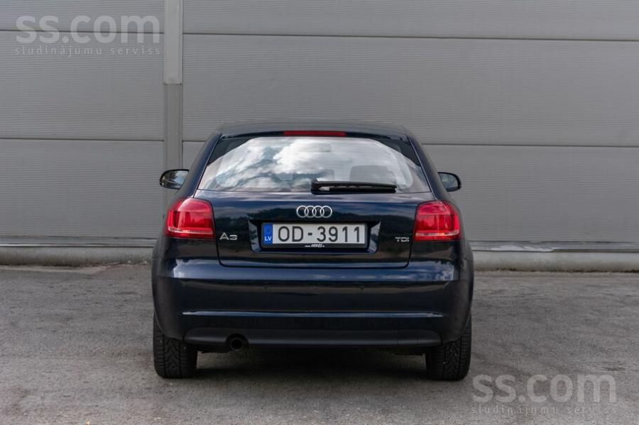 Zils Audi A3 2011 Rīga, ar dzinēja tilpumu 1.60 L un nobraukumu 0 tūkst. km par 5852 €, foto 5 vietnē AUTOMOTO.COM.LV