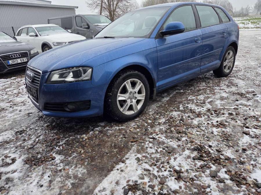 Zils Audi A3 2011 Klaipėda, ar dzinēja tilpumu 1.60 L un nobraukumu 322 tūkst. km par 3850 €, foto 17 vietnē AUTOMOTO.COM.LV