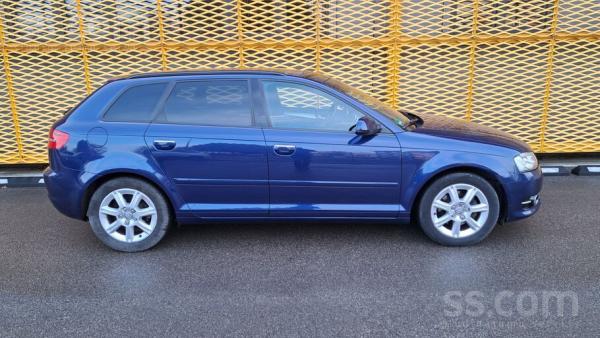 Zils Audi A3 2011 Ogre, ar dzinēja tilpumu 1.40 L un nobraukumu 222 tūkst. km par 5490 €, foto 6 vietnē AUTOMOTO.COM.LV