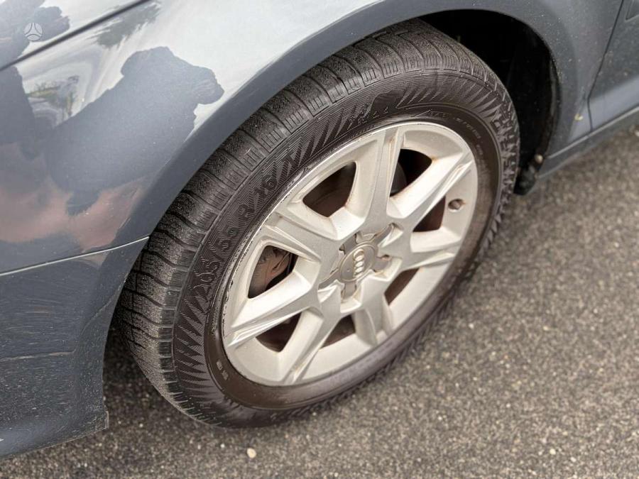 Синий Ауди А3 2011 в Шяуляй, объемом двигателя 1.97 л и пробегом 279 тыс. км за 3200 €, фото 9 на AUTOMOTO.COM.LV