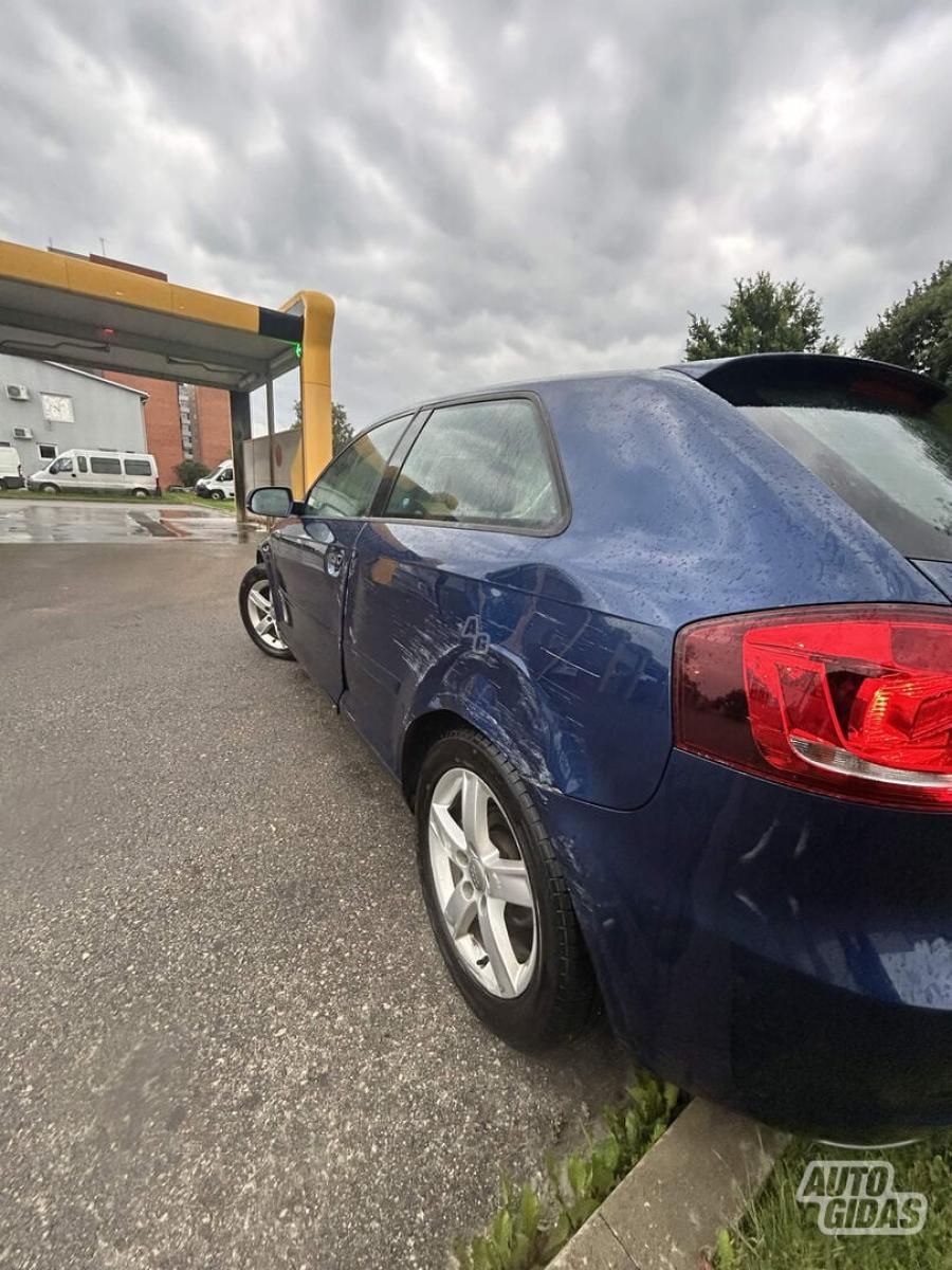 Zils Audi A3 2011 Panevēža, ar dzinēja tilpumu 1.20 L un nobraukumu 307 tūkst. km par 2200 €, foto 7 vietnē AUTOMOTO.COM.LV