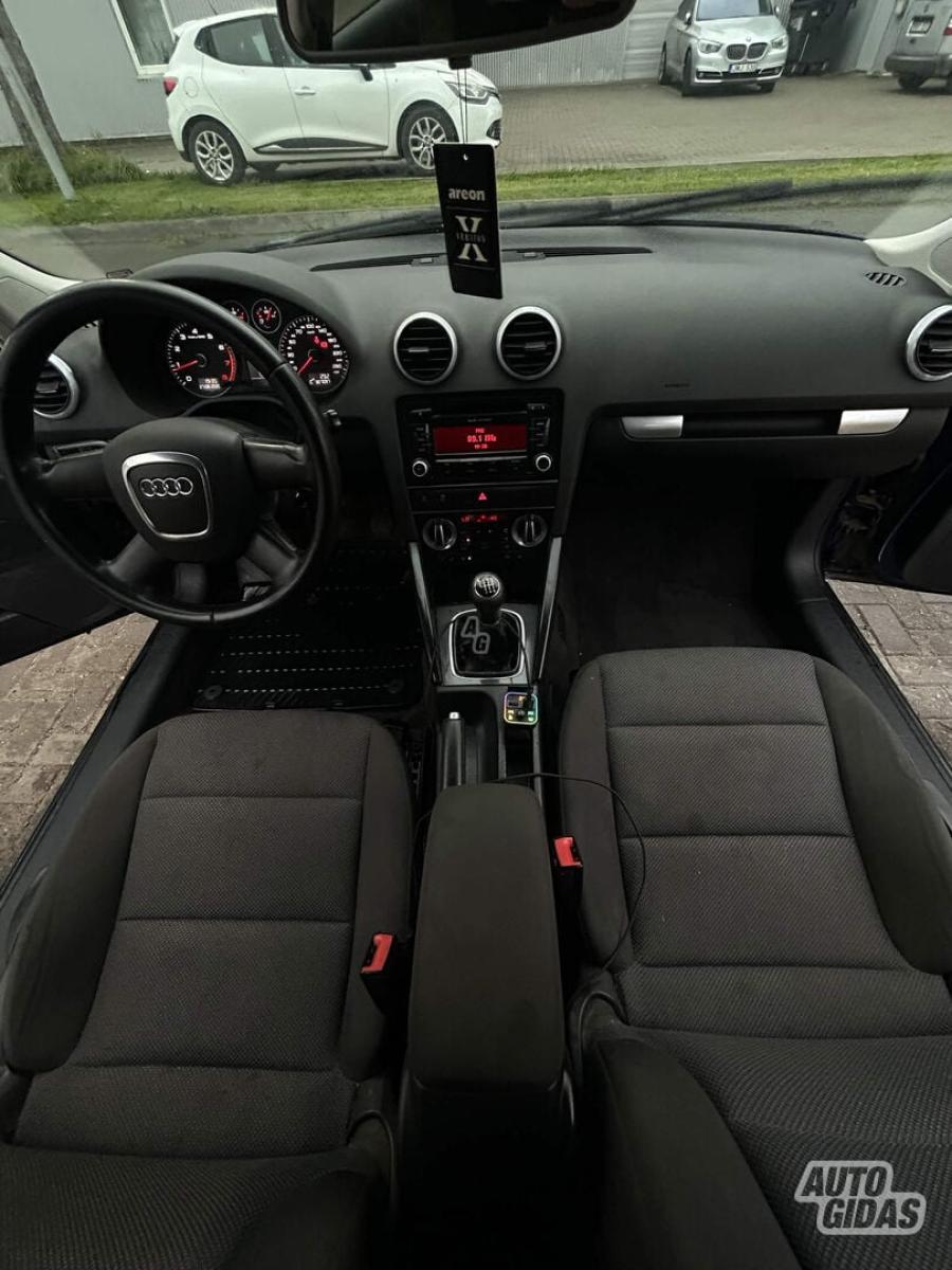 Zils Audi A3 2011 Panevēža, ar dzinēja tilpumu 1.20 L un nobraukumu 307 tūkst. km par 2200 €, foto 16 vietnē AUTOMOTO.COM.LV