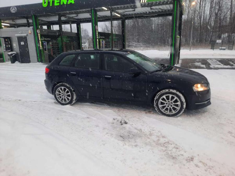 Zils Audi A3 2012 Utena, ar dzinēja tilpumu 1.60 L un nobraukumu 266 tūkst. km par 4750 €, foto 4 vietnē AUTOMOTO.COM.LV