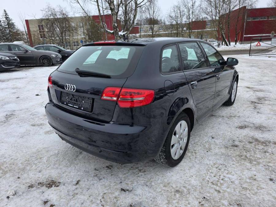 Zils Audi A3 2012 Telšiai, ar dzinēja tilpumu 1.39 L un nobraukumu 255 tūkst. km par 4750 €, foto 3 vietnē AUTOMOTO.COM.LV