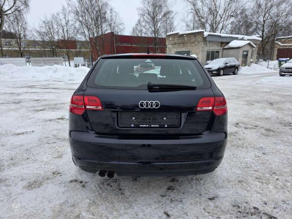 Zils Audi A3 2012 Telšiai, ar dzinēja tilpumu 1.39 L un nobraukumu 255 tūkst. km par 4750 €, foto 6 vietnē AUTOMOTO.COM.LV