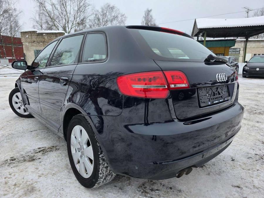 Zils Audi A3 2012 Telšiai, ar dzinēja tilpumu 1.39 L un nobraukumu 255 tūkst. km par 4750 €, foto 16 vietnē AUTOMOTO.COM.LV