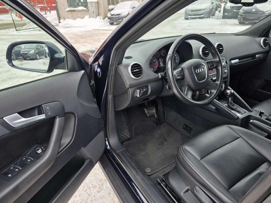 Zils Audi A3 2012 Telšiai, ar dzinēja tilpumu 1.39 L un nobraukumu 255 tūkst. km par 4750 €, foto 23 vietnē AUTOMOTO.COM.LV