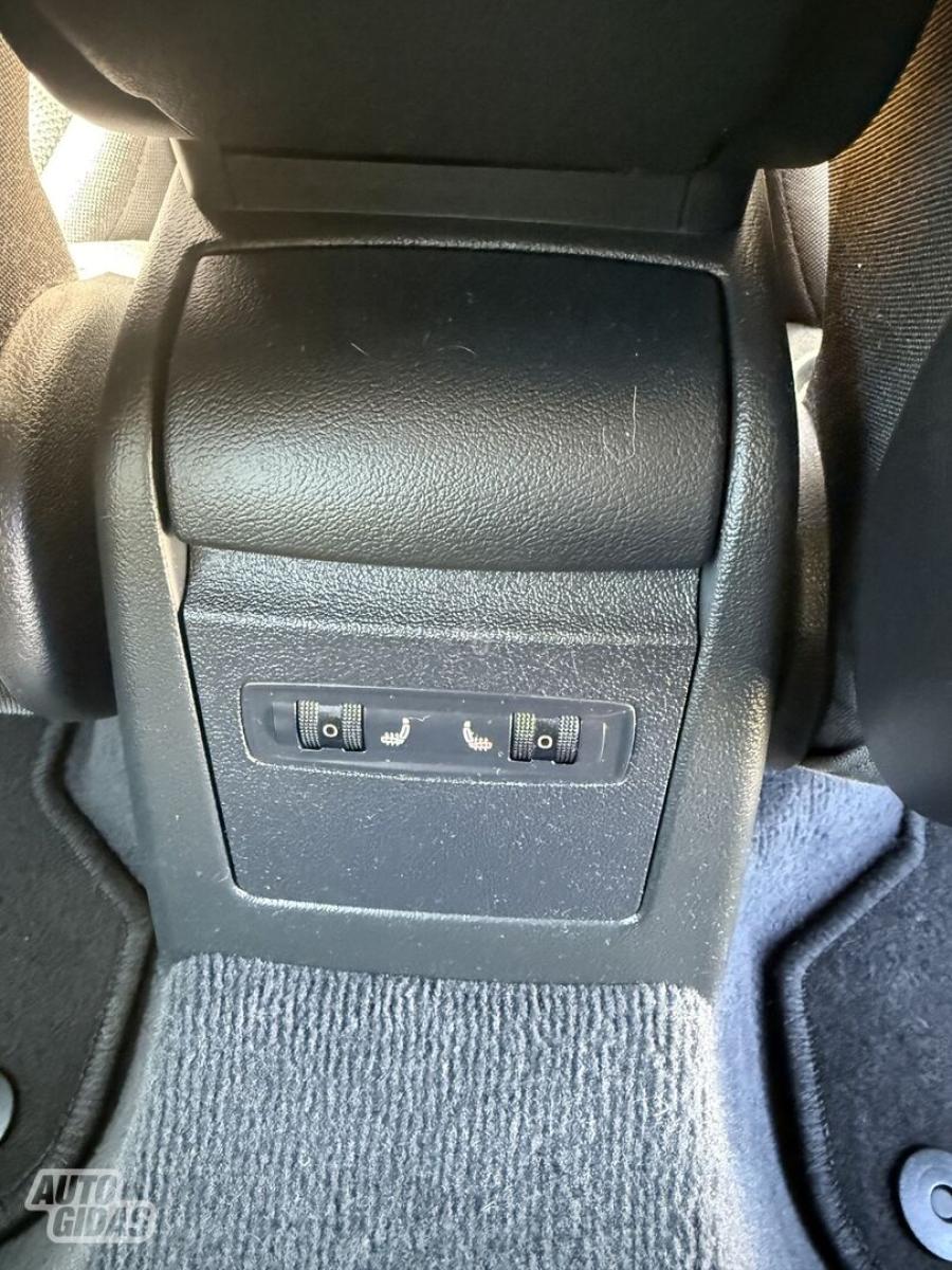 Blue Audi A3 2012 in Vilnius, with an engine capacity of 1.60 L and mileage of 262 thousand km for 6300 €, photo 21 on AUTOMOTO.COM.LV
