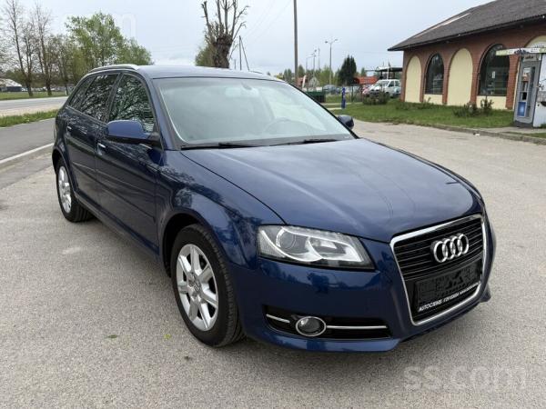 Zils Audi A3 2012 Ogre, ar dzinēja tilpumu 2.00 L un nobraukumu 211 tūkst. km par 7499 €, foto 1 vietnē AUTOMOTO.COM.LV