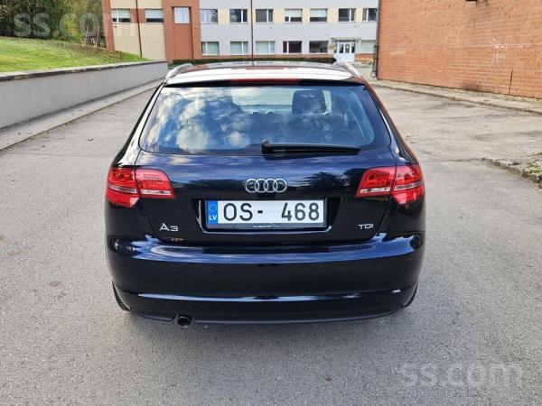 Zils Audi A3 2012 Jēkabpils, ar dzinēja tilpumu 1.60 L un nobraukumu 257 tūkst. km par 6290 €, foto 10 vietnē AUTOMOTO.COM.LV