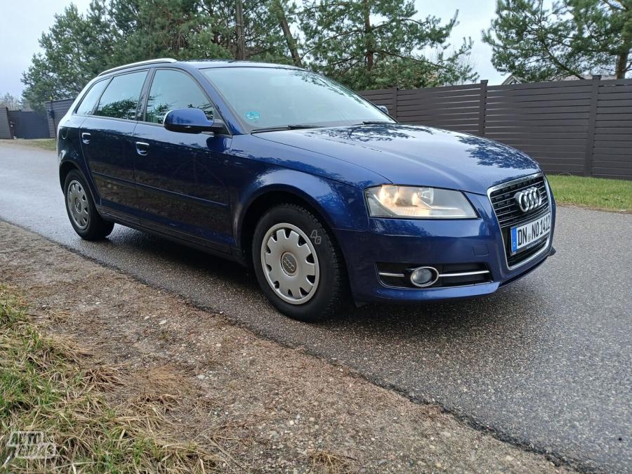 Zils Audi A3 2013 Utena, ar dzinēja tilpumu 1.60 L un nobraukumu 236 tūkst. km par 5600 €, foto 10 vietnē AUTOMOTO.COM.LV