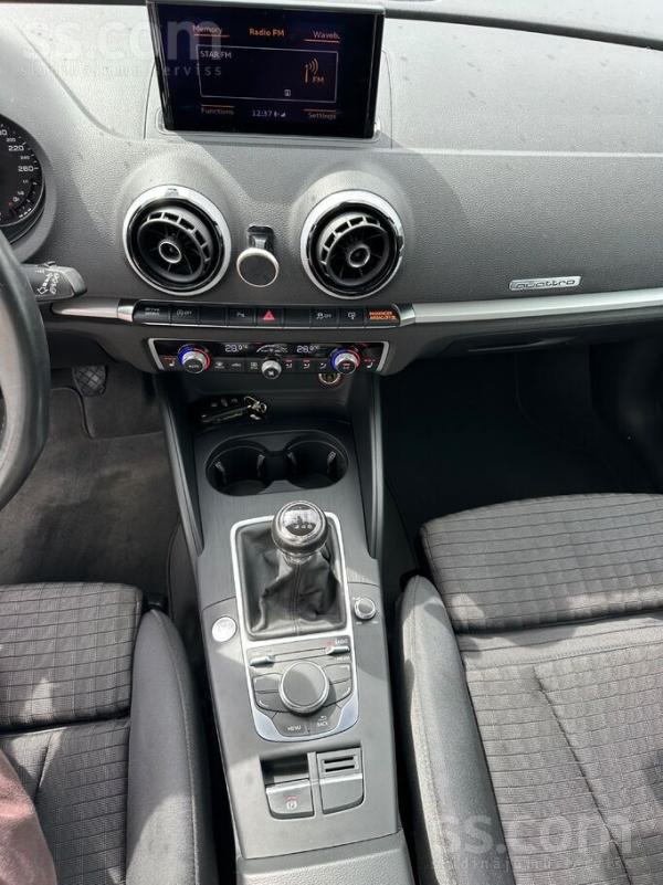 Zils Audi A3 2013 Rīga, ar dzinēja tilpumu 2.00 L un nobraukumu 229 tūkst. km par 7000 €, foto 9 vietnē AUTOMOTO.COM.LV