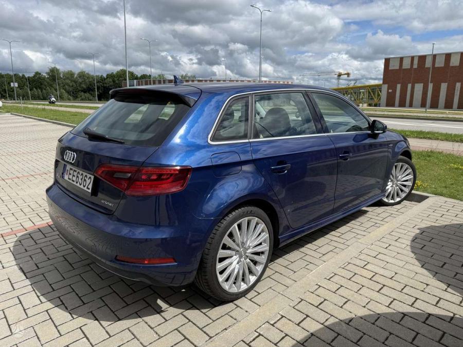 Blue Audi A3 2014 in Klaipeda, with an engine capacity of 1.40 L and mileage of 312 thousand km for 9600 €, photo 3 on AUTOMOTO.COM.LV