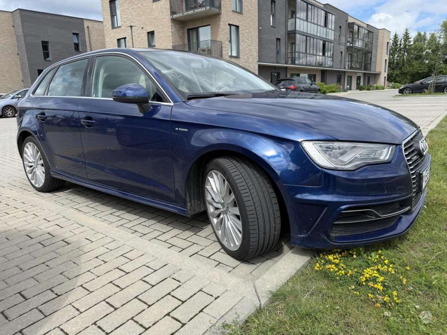 Blue Audi A3 2014 in Klaipeda, with an engine capacity of 1.40 L and mileage of 312 thousand km for 9600 €, photo 5 on AUTOMOTO.COM.LV