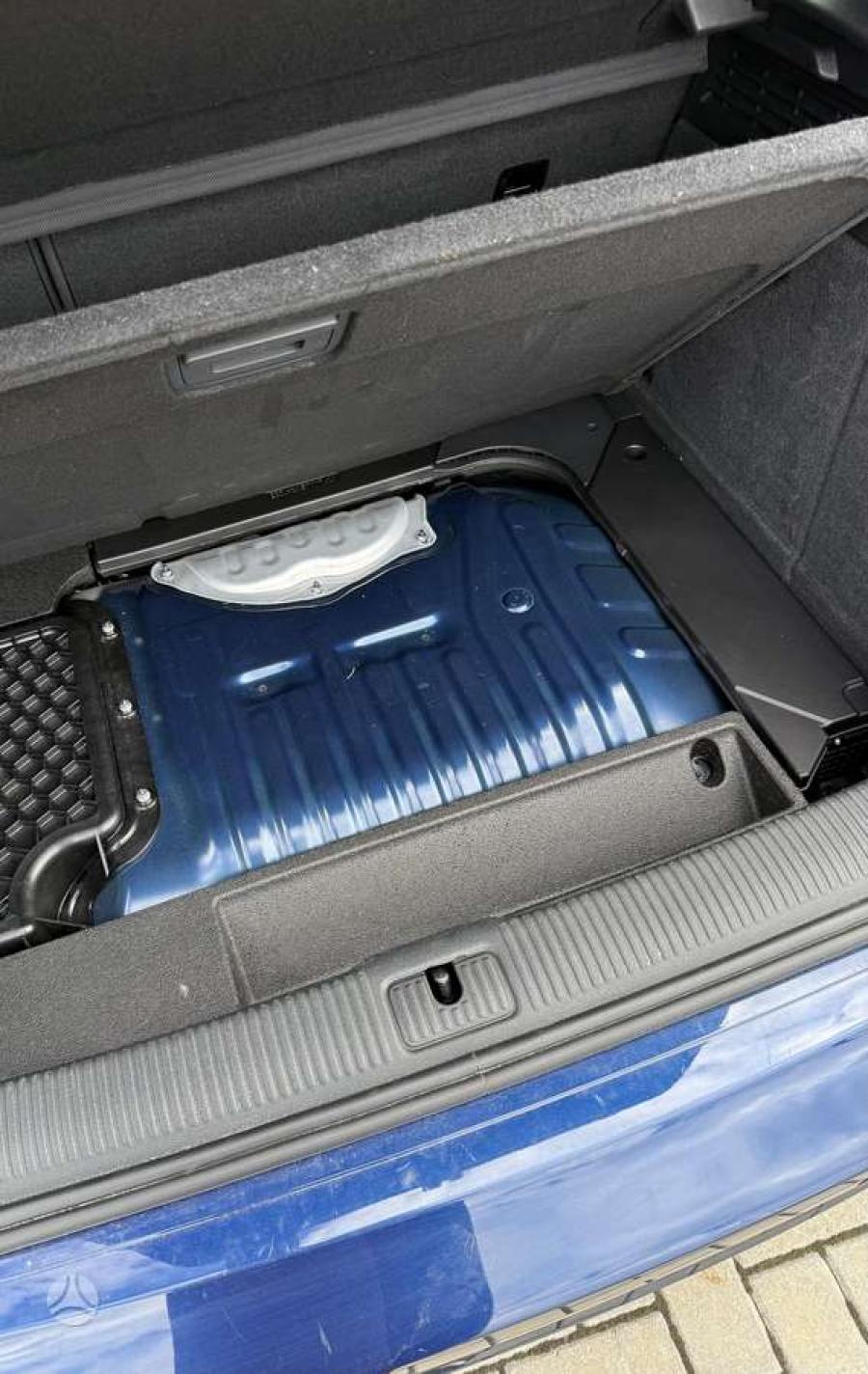 Blue Audi A3 2014 in Klaipeda, with an engine capacity of 1.40 L and mileage of 312 thousand km for 9600 €, photo 9 on AUTOMOTO.COM.LV