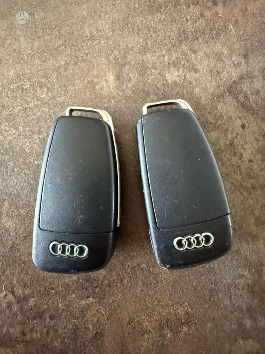 Blue Audi A3 2014 in Klaipeda, with an engine capacity of 1.40 L and mileage of 312 thousand km for 9600 €, photo 28 on AUTOMOTO.COM.LV