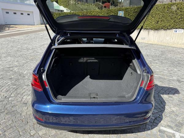 Zils Audi A3 2015 Viļņa, ar dzinēja tilpumu 1.40 L un nobraukumu 218 tūkst. km par 9900 €, foto 6 vietnē AUTOMOTO.COM.LV