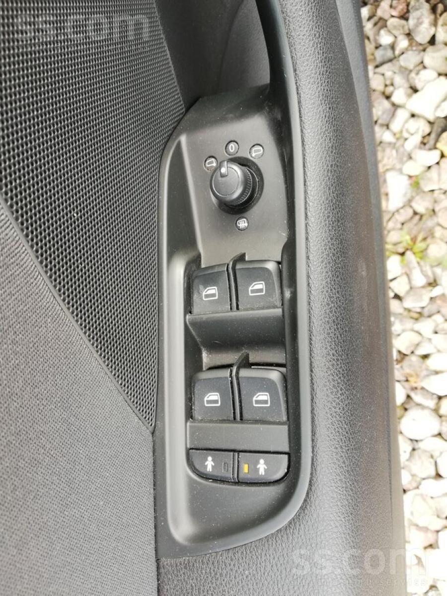 Zils Audi A3 2015 Saldus, ar dzinēja tilpumu 2.00 L un nobraukumu 245 tūkst. km par 8300 €, foto 17 vietnē AUTOMOTO.COM.LV