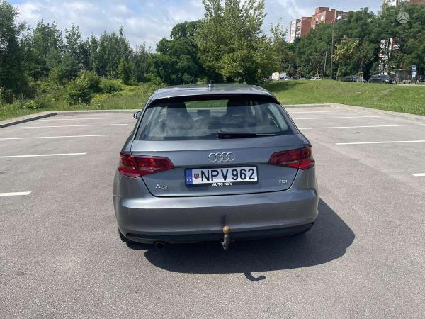 Blue Audi A3 2016 in Kaunas, with an engine capacity of 1.60 L and mileage of 270 thousand km for 8350 €, photo 8 on AUTOMOTO.COM.LV