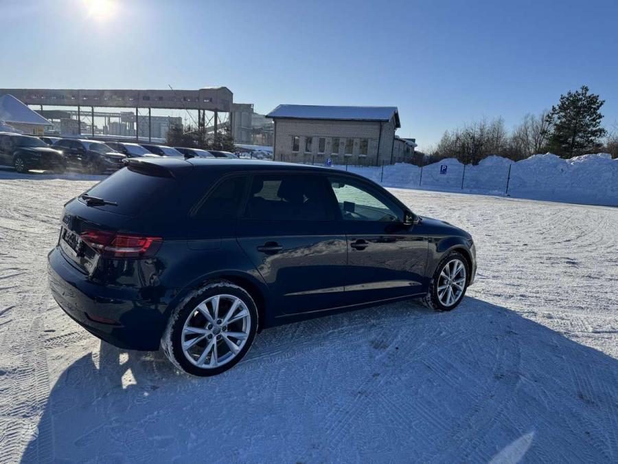 Zils Audi A3 2018 Telšiai, ar dzinēja tilpumu 1.60 L un nobraukumu 223 tūkst. km par 10500 €, foto 7 vietnē AUTOMOTO.COM.LV