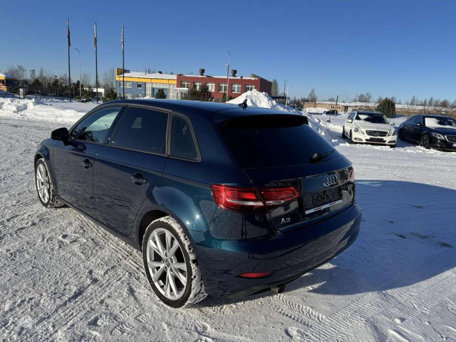 Zils Audi A3 2018 Telšiai, ar dzinēja tilpumu 1.60 L un nobraukumu 223 tūkst. km par 10500 €, foto 4 vietnē AUTOMOTO.COM.LV