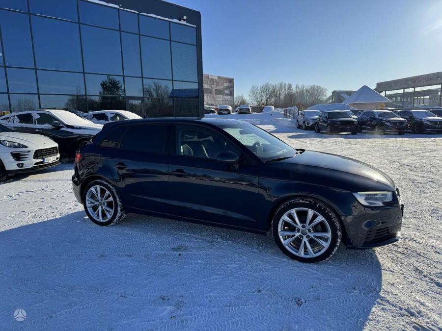 Zils Audi A3 2018 Telšiai, ar dzinēja tilpumu 1.60 L un nobraukumu 223 tūkst. km par 10500 €, foto 8 vietnē AUTOMOTO.COM.LV
