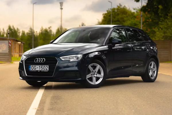 Zils Audi A3 2018 Jelgava, ar dzinēja tilpumu 1.40 L un nobraukumu 179 tūkst. km par 10500 €, foto 1 vietnē AUTOMOTO.COM.LV
