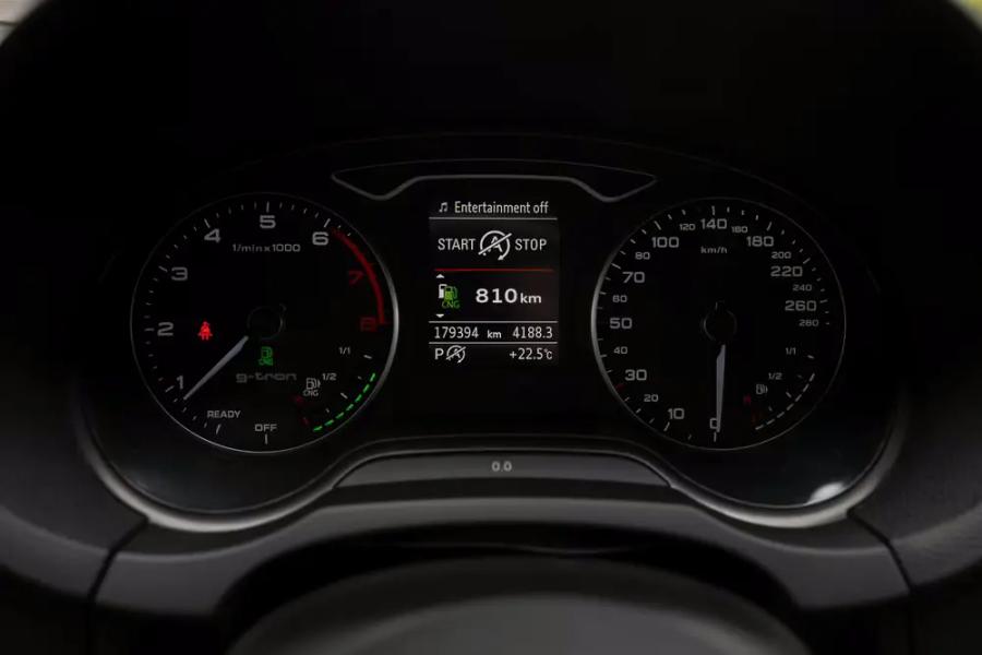 Zils Audi A3 2018 Jelgava, ar dzinēja tilpumu 1.40 L un nobraukumu 179 tūkst. km par 10500 €, foto 12 vietnē AUTOMOTO.COM.LV