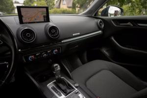 Zils Audi A3 2018 Jelgava, ar dzinēja tilpumu 1.40 L un nobraukumu 179 tūkst. km par 10500 €, foto 15 vietnē AUTOMOTO.COM.LV