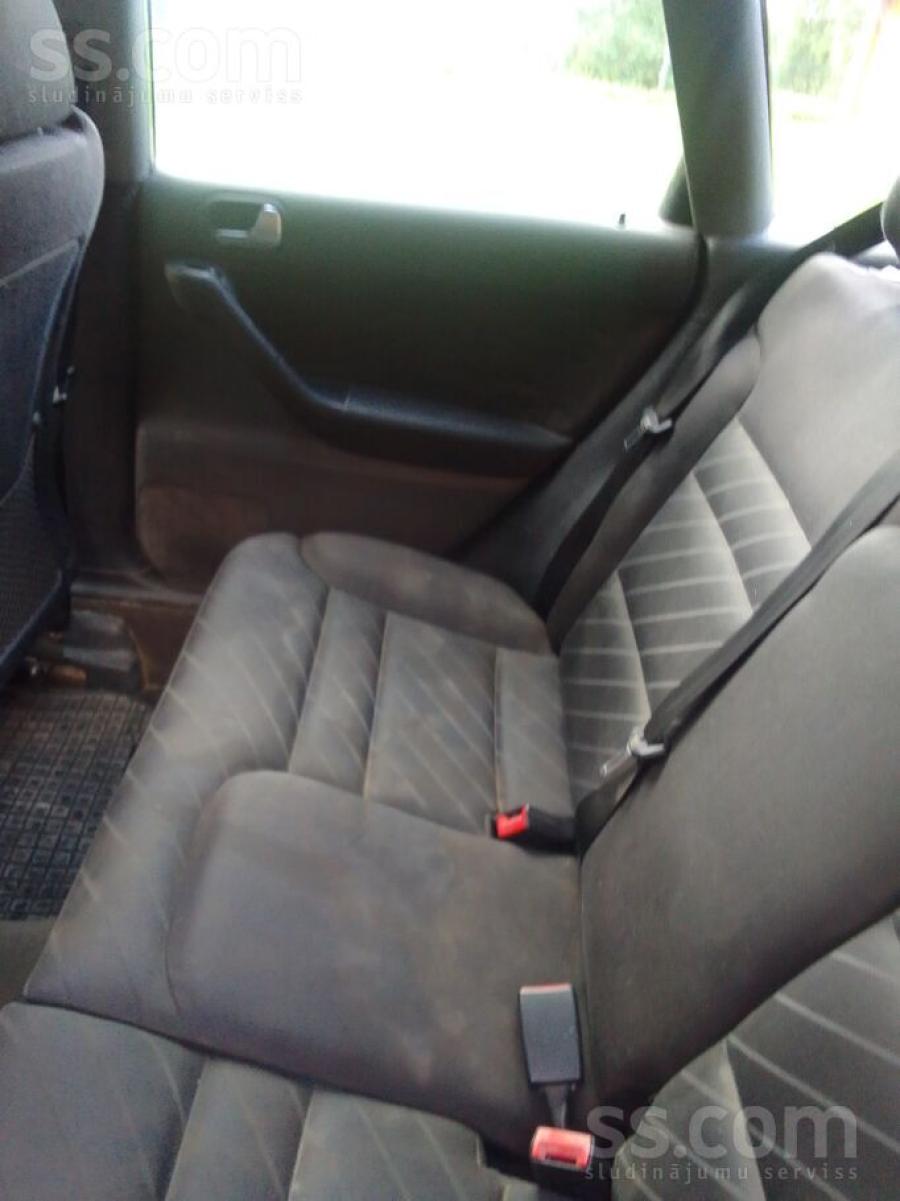 Zils Audi A3 2000 Jelgava, ar dzinēja tilpumu 1.90 L un nobraukumu 0 tūkst. km par 450 €, foto 10 vietnē AUTOMOTO.COM.LV