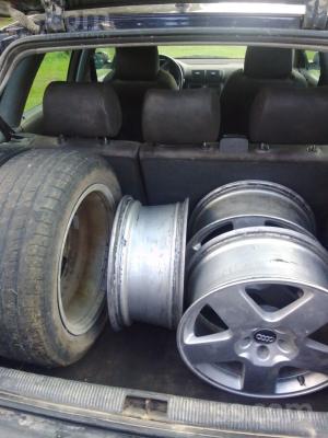 Zils Audi A3 2000 Jelgava, ar dzinēja tilpumu 1.90 L un nobraukumu 0 tūkst. km par 450 €, foto 12 vietnē AUTOMOTO.COM.LV