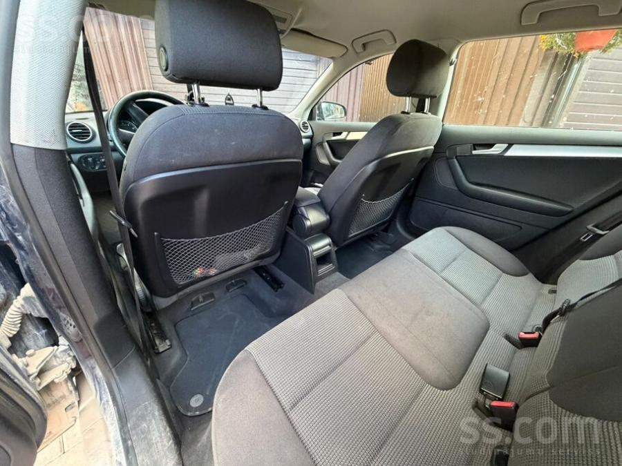 Zils Audi A3 2006 Tukums, ar dzinēja tilpumu 1.60 L un nobraukumu 306 tūkst. km par 2300 €, foto 9 vietnē AUTOMOTO.COM.LV