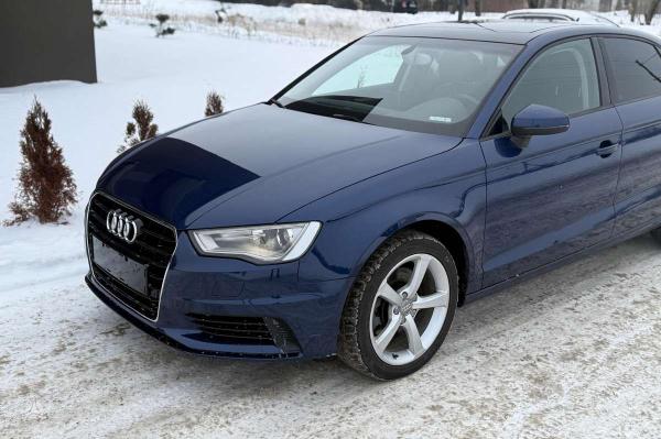 Blue Audi A3 2015 in Kaunas, with an engine capacity of 2.00 L and mileage of 246 thousand km for 8999 €, photo 3 on AUTOMOTO.COM.LV
