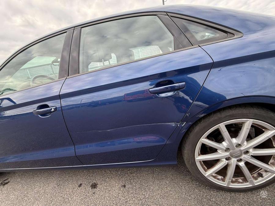 Blue Audi A3 2016 in Vilnius, with an engine capacity of 1.80 L and mileage of 120 thousand km for 9200 €, photo 10 on AUTOMOTO.COM.LV