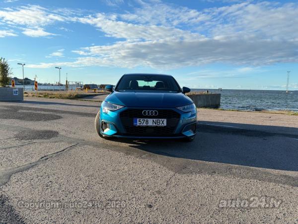Zils Audi A3 2022 Tallina, ar dzinēja tilpumu 1.50 L un nobraukumu 31 tūkst. km par 23500 €, foto 4 vietnē AUTOMOTO.COM.LV