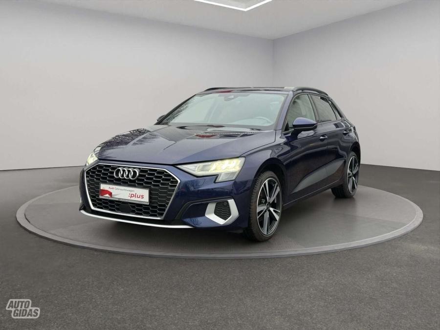 Zils Audi A3 2023 Kauņa, ar dzinēja tilpumu 1.00 L un nobraukumu 30 tūkst. km par 30894 €, foto 2 vietnē AUTOMOTO.COM.LV