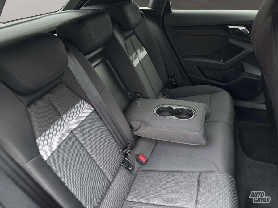 Zils Audi A3 2023 Kauņa, ar dzinēja tilpumu 1.00 L un nobraukumu 30 tūkst. km par 30894 €, foto 15 vietnē AUTOMOTO.COM.LV